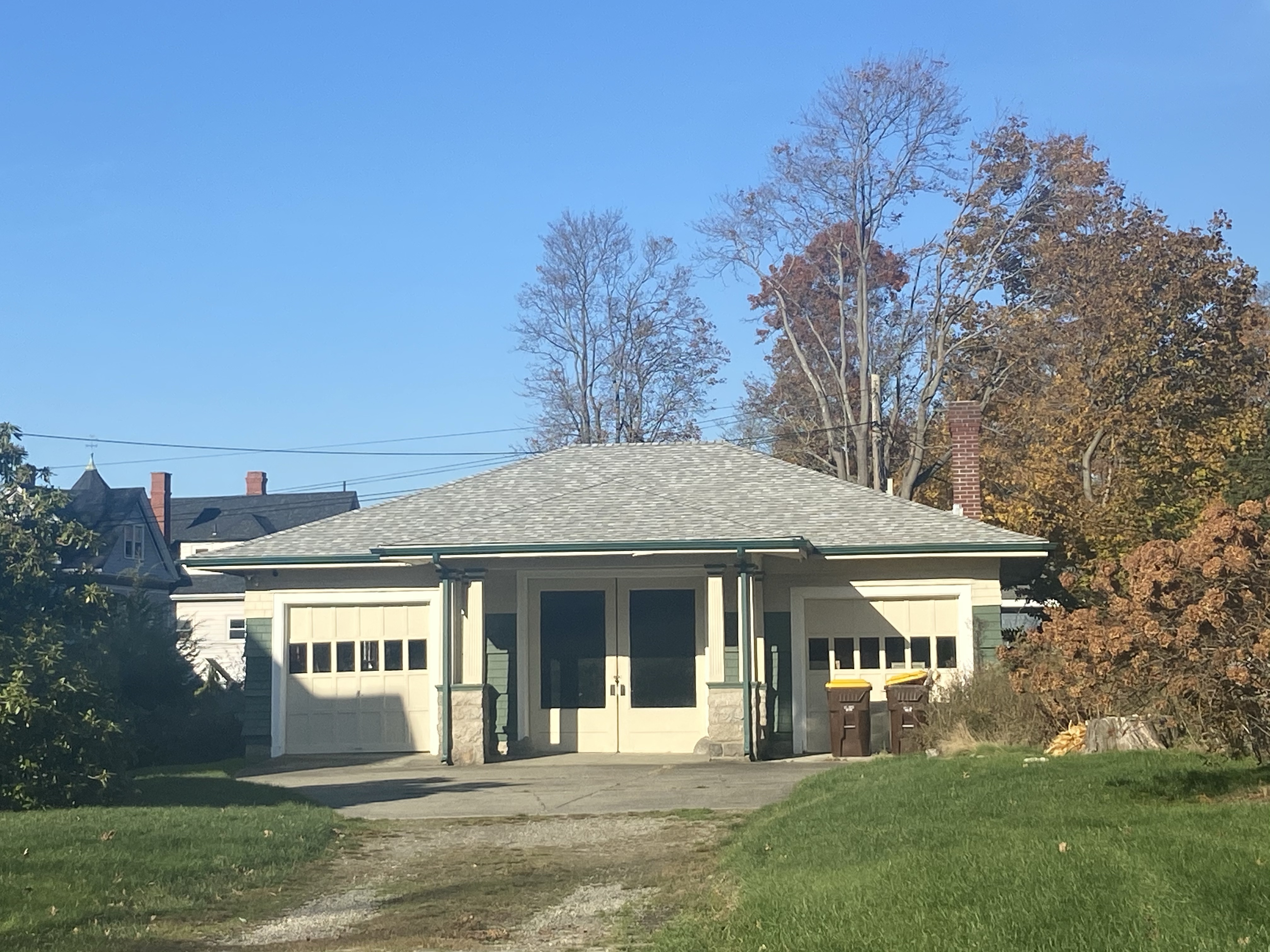 Now For Sale: Lizzie Borden’s Maplecroft Mansion – Walkies Through History