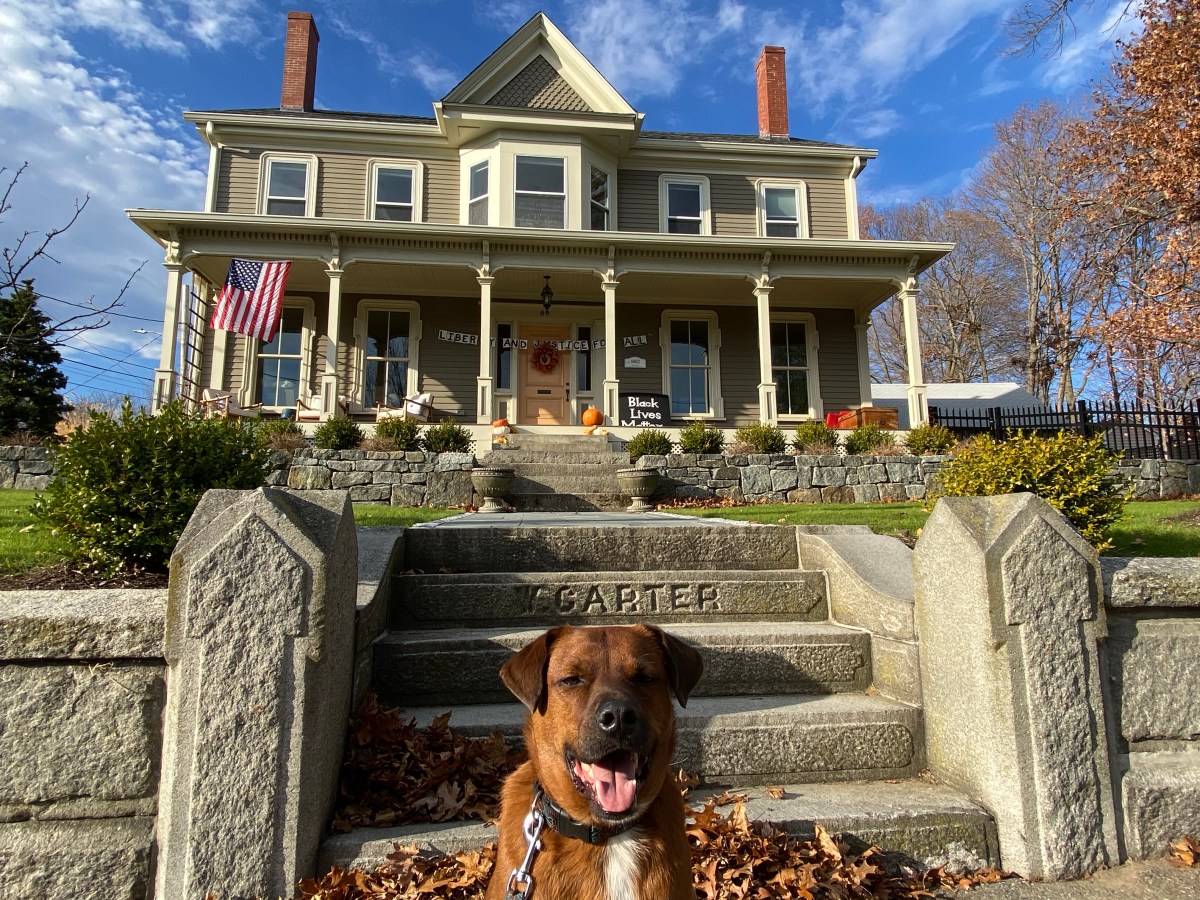 Carter Mansion – Walkies Through History