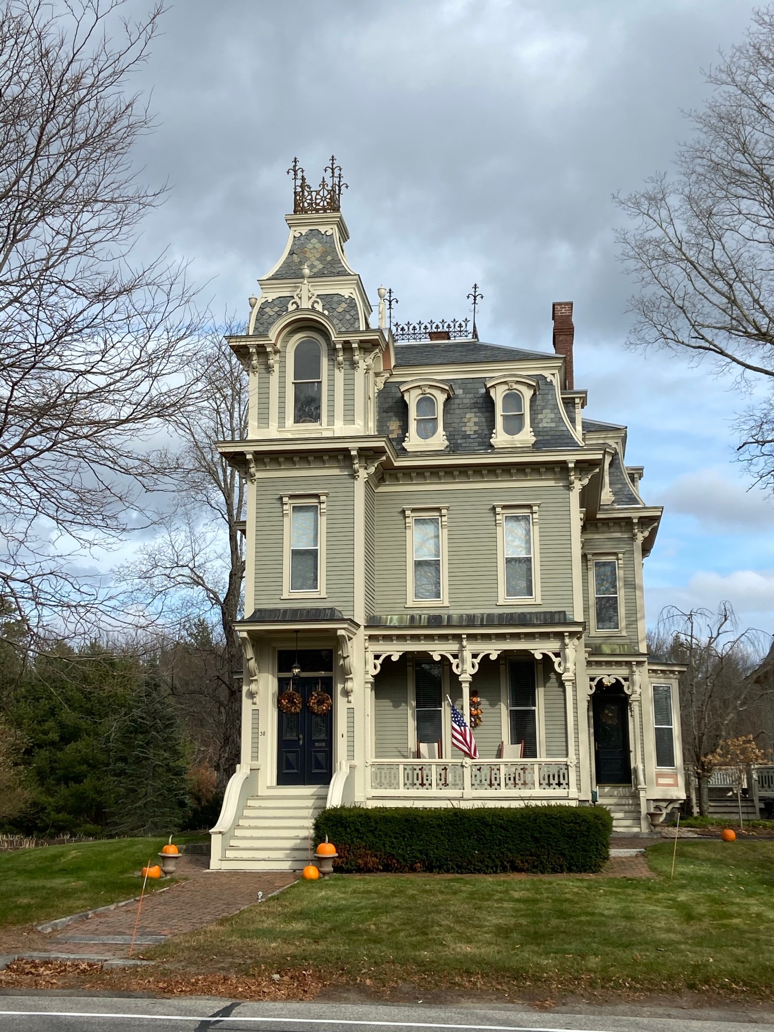 George Lord Little House – Walkies Through History